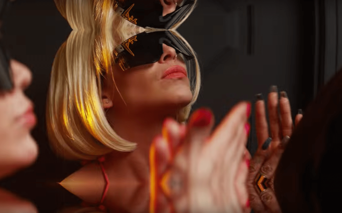 RiFF RAFF ONLY MADE 4 MiLLiON LAST YEAR, STiLL WEARS DOPE PEACH TUXEDO ...